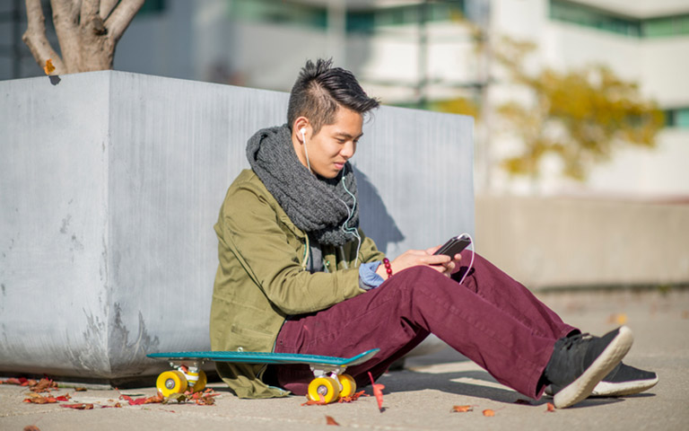 The Growing MVNO World | Mobile Virtual Network Operator | Telstra ...